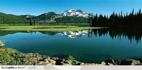漂亮山景 山脚下漂亮的湖水高清摄影图片素 高清图片堆糖美图壁纸兴趣社区