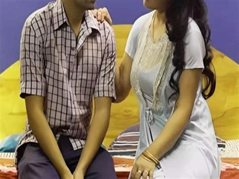 Devar Par Aya Bhabhi Ka Dil Pyar Me Roda Bane Gharwale To Dono Us River