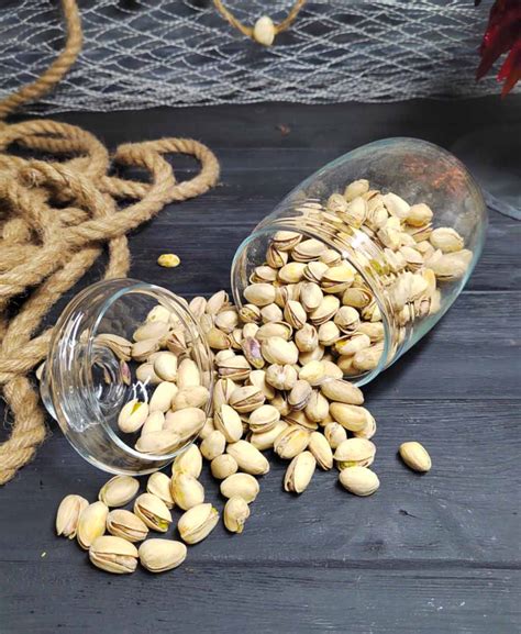 Заказать качественную рыбную продукцию снеки и вяленую рыбу в розницу и оптом с доставкой по