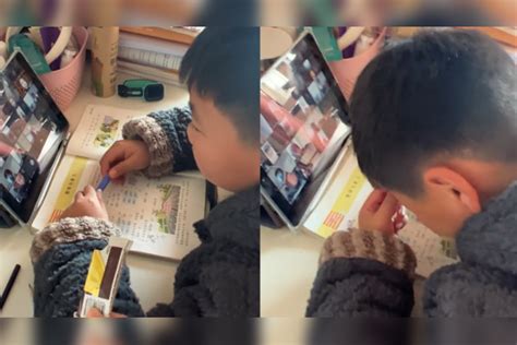 姐姐趁弟弟上网课拿零食整他，弟弟反应让她乐翻：终于拿捏住了！