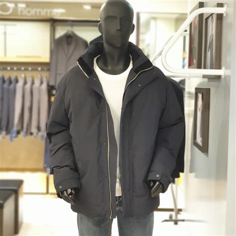 [바쏘옴므]22f W남성겨울하이넥숏다운점퍼 Wsw4ua32 Nc울산뉴코아 이랜드몰