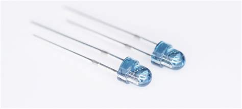 970nm Led อนฟราเรด 3 มม Led เลนสสฟา H4 5mm คณภาพสง 970nm Led