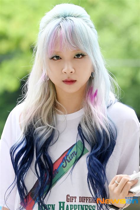 카드kard 전지우 ‘강렬한 예쁨 포토엔hd 손에 잡히는 뉴스 눈에 보이는 뉴스 뉴스엔