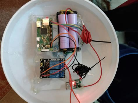 Cellular Iot Based Water Level Monitoring System