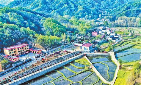 “多彩田园”让村民在家门口就业图片新闻河南省人民政府门户网站