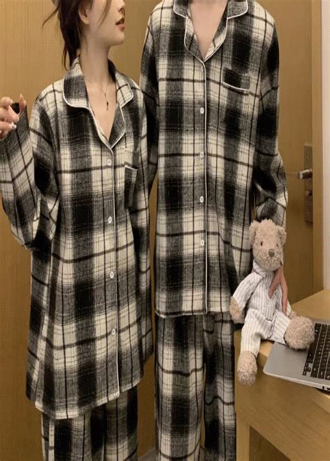 모데르노 [세트할인 커플잠옷] 커플 신혼 부부 카라넥 사각 무늬 체크 주머니 포켓 긴팔 긴바지 단추 버튼 파자마 홈웨어 잠옷 세트