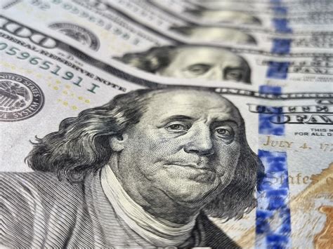 El Dólar Contado Con Liqui Supera Los 1000 Fin Del Veranito