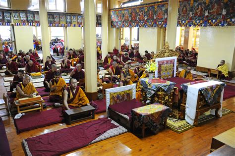 Mcleod Ganj Namgyal Monastery Puja 3 Dharamsala Pictures