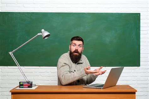 Page 8 1000 Boring Class Pictures