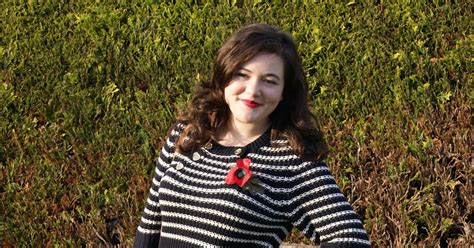 Poppy Red Frills N Spills Poppy Red Frills N Spills