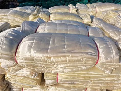 冬季施工建筑保温被 混凝土保温棉 工程防火岩棉被 华强 九正建材网