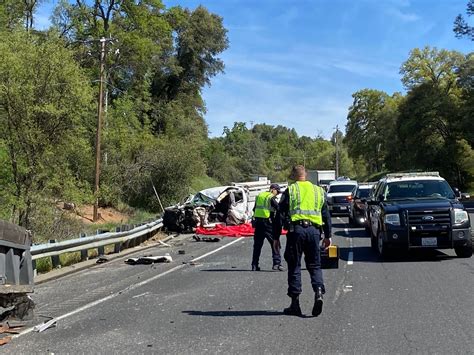 Fatal Crash On Hwy 41 Near Oakhurst Monday Morning Kmph