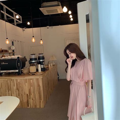 원피스여름휴가바캉스룩친구결혼식게스트룩여성여성오피스룩여성의류친구모임동창회데이트룩남친과함께돌잔치여리핏러블리연주회나들이꽃놀이날씬핏예뻐보이는