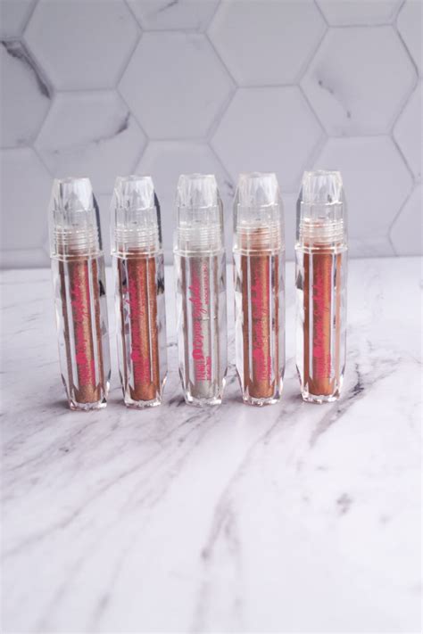 Sombras Líquidas Cosmic Caja X 6 Trendy Valmar
