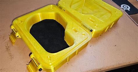 Rugged Box For The Logitech MX Master Mouse By Tobias Scharmann Download Free STL Model