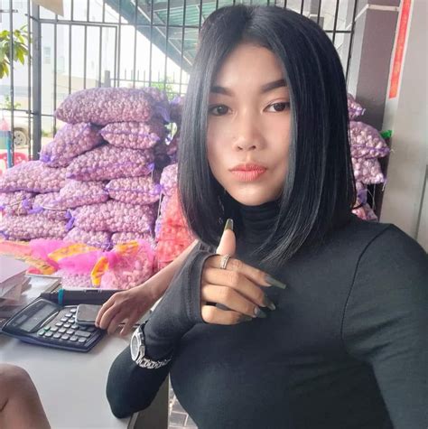 មេផ្ទះ របៀបធ្វើជ្រក់ត្រសក់ស្រូវ 🥒🥒 📍គ្រឿងផ្សំ ត្រសក់ ១ គីឡូ រឺ ២ គីឡូ 🥒🥒 ទឹកធម្មតា ១លិត្រ រឺ