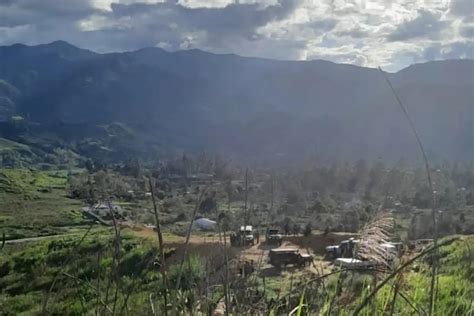 Gang Massacre In Papua New Guinea At Least 26 Killed Including 16