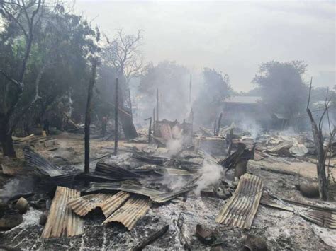 ဆိပ်ဖြူနှင့် စစ်ကိုင်း မြို့နယ်ရှိ ကျေးရွာများကို စစ်တပ်က စစ်ကြောင