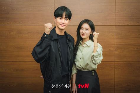 Kim Soo Hyun Kim Ji Won ăn ý Khi đọc Kịch Bản Queen Of Tears Harper