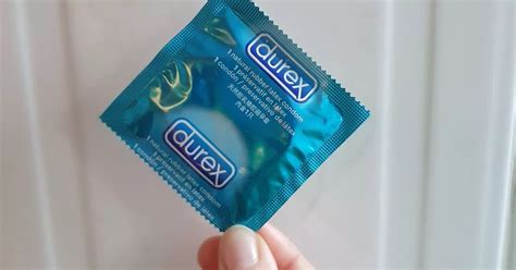 Sex Expert Explains How Youve Been Using A Condom Wrong Rsvp Live