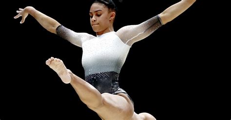 Top British Gymnast Ondine Achampong Tears Acl May Miss Paris Olympic