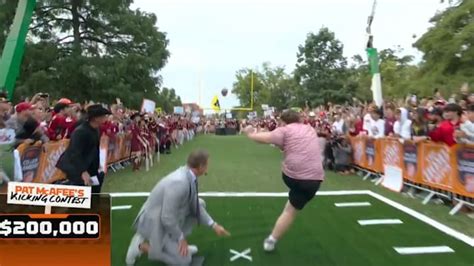 Oklahoma Freshman Drills Kick For 200k From Pat Mcafee On College