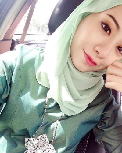 Awek Tudung Sedap Tumblr Com Tumbex