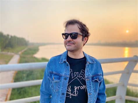 payam asefi medium