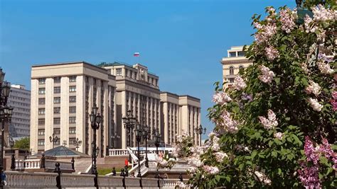 ТАСС В ГД внесут проект о сокращённой рабочей неделе для женщин с двумя детьми