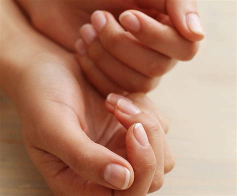 Tips Om Je Nagels Sneller Te Laten Groeien Tiptoe