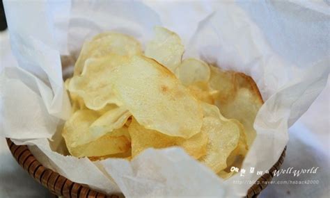 오븐으로 구운 감자칩 만들기