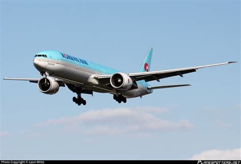 Hl8216 Korean Air Boeing 777 3b5er Photo By Leon Witts Id 412719