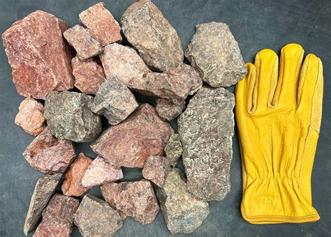 Apache Red Rock Pros Usa