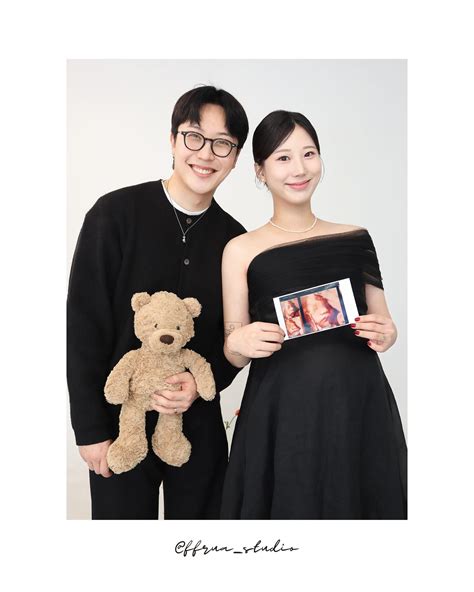 프루아스튜디오 부천 셀프스튜디오 • 셀프사진관 • 만삭사진 • 키즈촬영 • 가족사진 확대샷도 예쁘게🤍 전신 확대샷 모두 촬영 가능합니당 프루아스튜디오 예약은