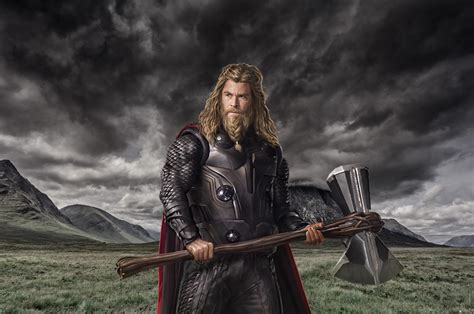 Chris Hemsworth As Thor In Endgame Wallpaper Hd Movies K Wallpapers