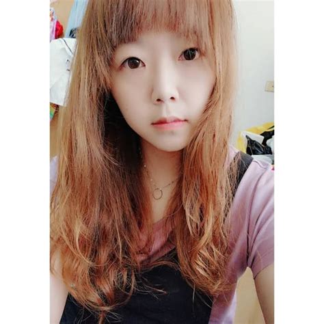 李糖果 Mei0821 • Threads Say More