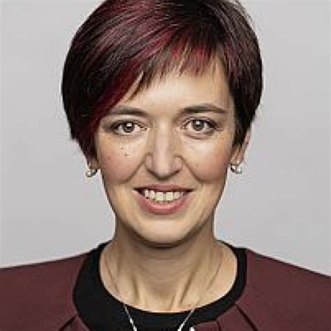 Zdenka N Me Kov Crkvenja Atlas Vlivu