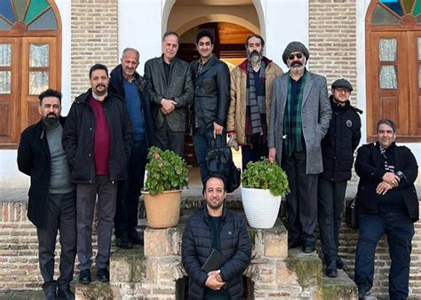 شاعران مهمانِ محله سرچشمه گرگان شدند از باغمزار استاد لطفی تا خانه