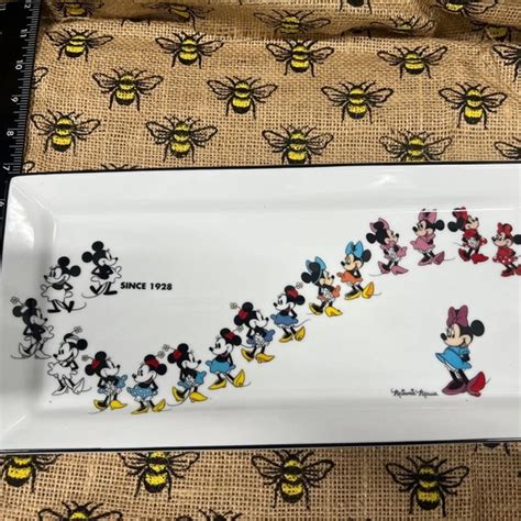 Disney Accents Disney Minnie Mouse Evolution Tray Platter From 928 Poshmark
