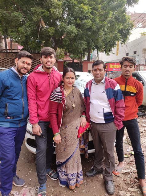 bhanu pandey tour and travels delhi