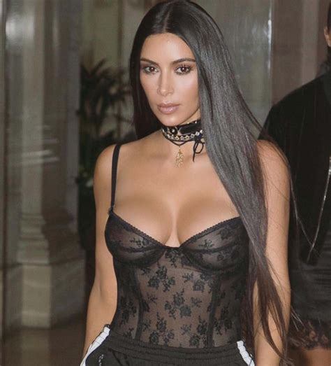 Kim Kardashians Hot Photos Hot Photos Of Kim Kardashian Gq India