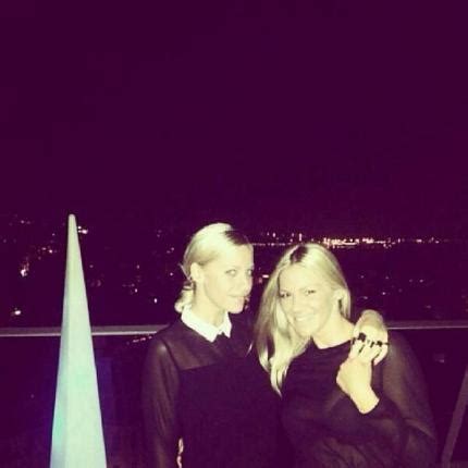 Sestre Bekvalac proslavile mamin rođendan