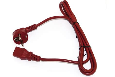 Кабель питания компьютера Hyperline Pwc Iec13 Shm 5 0 Rd Schuko C13 3x1 0 10a угловая