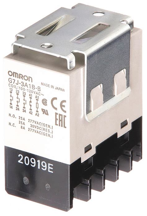 Omron Bracket Mounted 25 A Current Rating Enclosed Power Relay