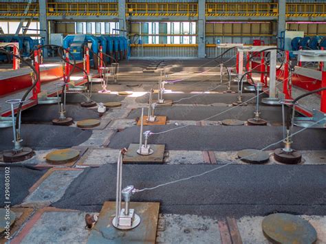 Foto Aluminum Plant Automatic Line For The Production Of Anode Paste