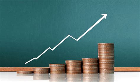 How Indian Investors Can Use Commodities To Hedge Against Market Volatility