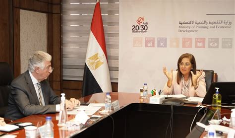 وزيرة التخطيط والرئيس التنفيذي للمؤسسة الدولية الإسلامية لتمويل التجارة