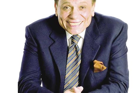 عادل إمام يفاجئ شريف عامر على الهواء مباشرة أنت بتضحك ليه؟ فيديو