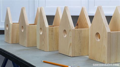 Diy License Plate Birdhouse 19 Step By Step Photos Saws On Skates®