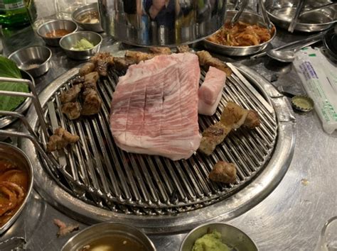 [청담 길목]돼지고기집 미친 맛집 메뉴판 전체주문 금액 압구정 네이버 블로그